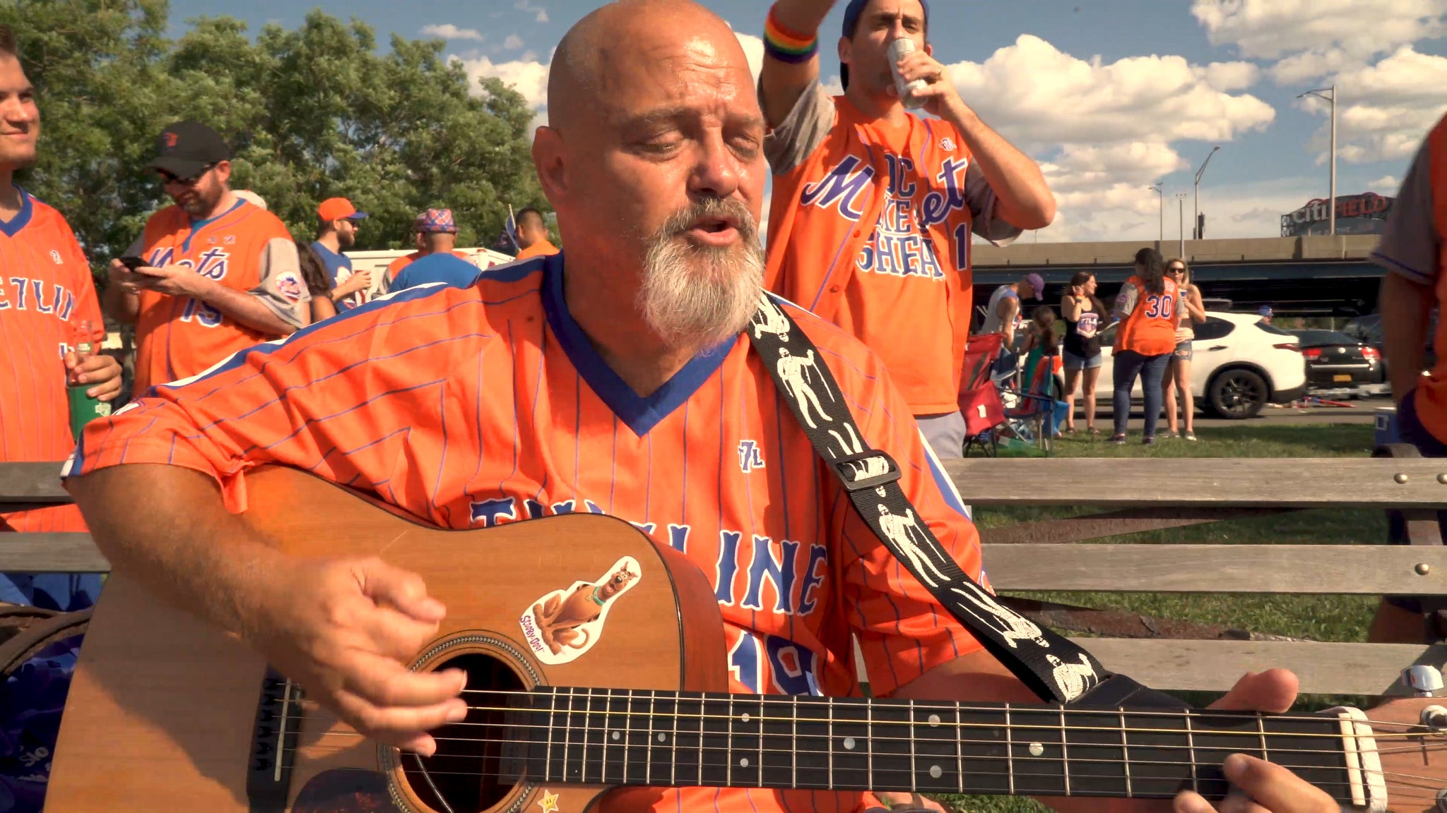 HANGIN' WITH THE 7 LINE ARMY